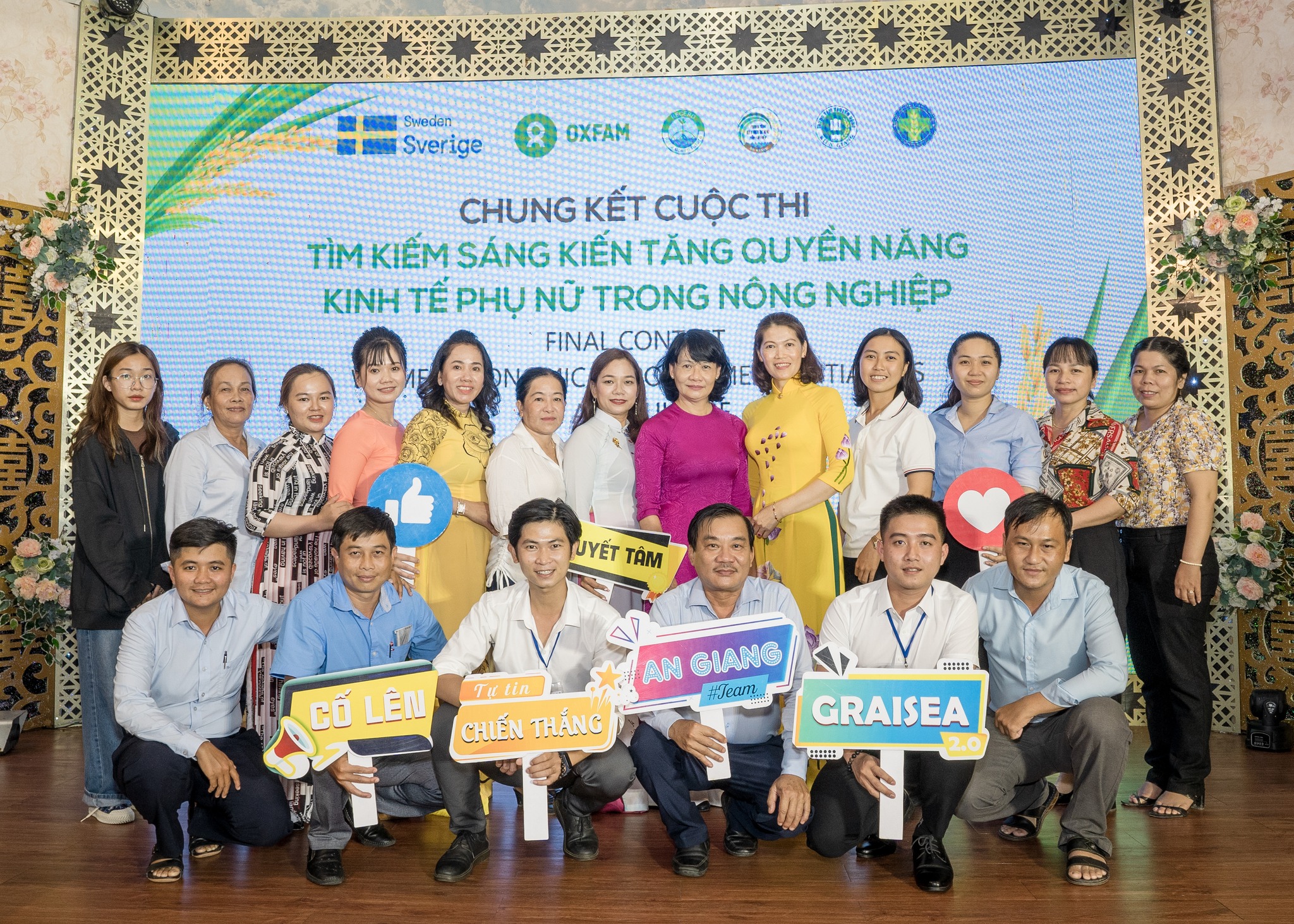 Using rice straw to produce black termite mushroom embryos | Oxfam in ...